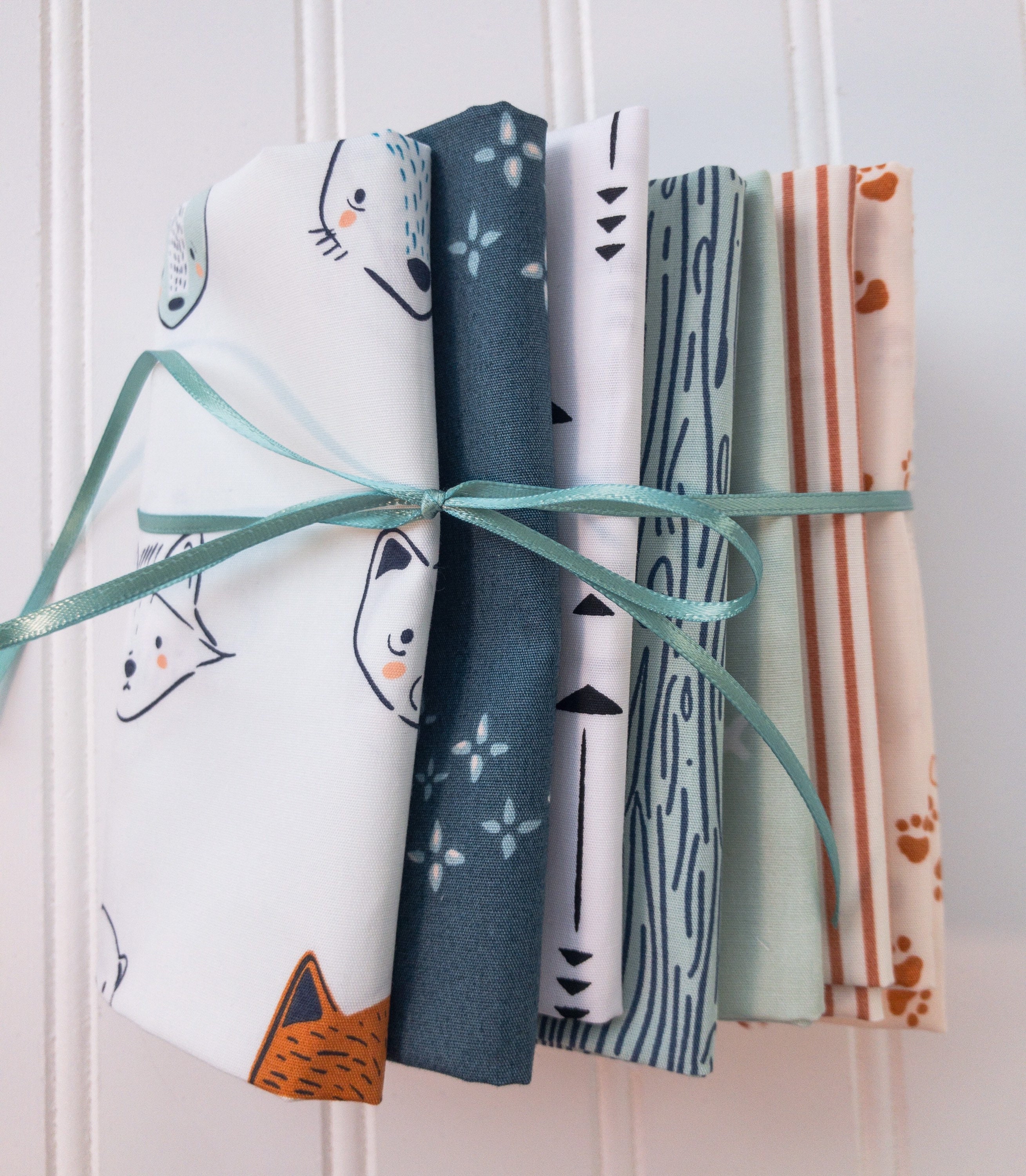 Fat quarter fabric bundle/ Baby animal / little forester | Etsy