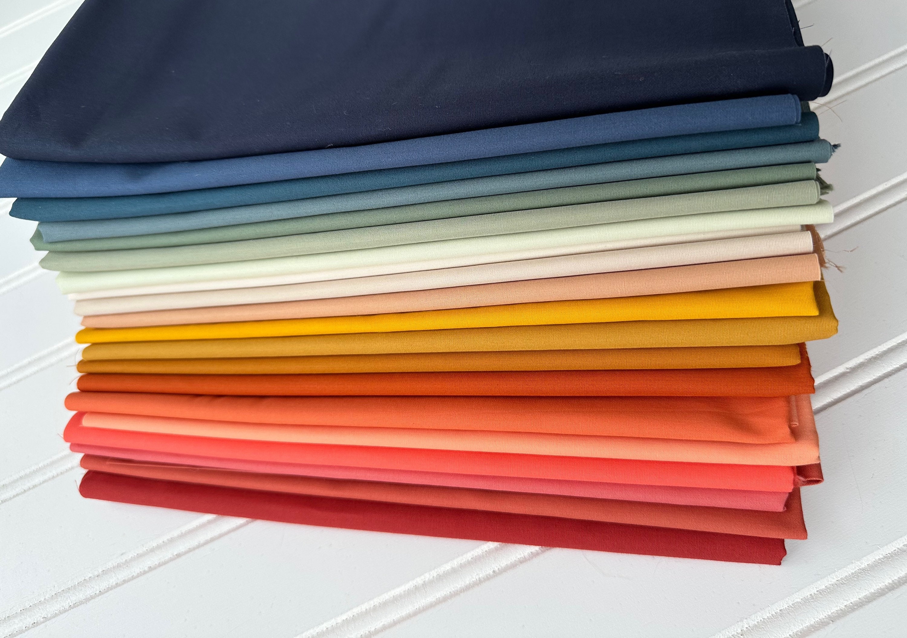 Pure Solids Fat Quarter Bundle/ Half Yard Fabric Bundle/ - Etsy