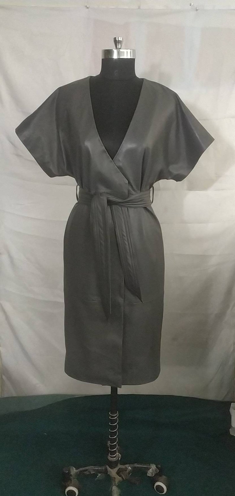 Handmade Women's Lamb Skin Leather Dress Leather Outfit - Etsy Handmade Women's Lamb Skin Leather Dress Leather Outfit - Etsy