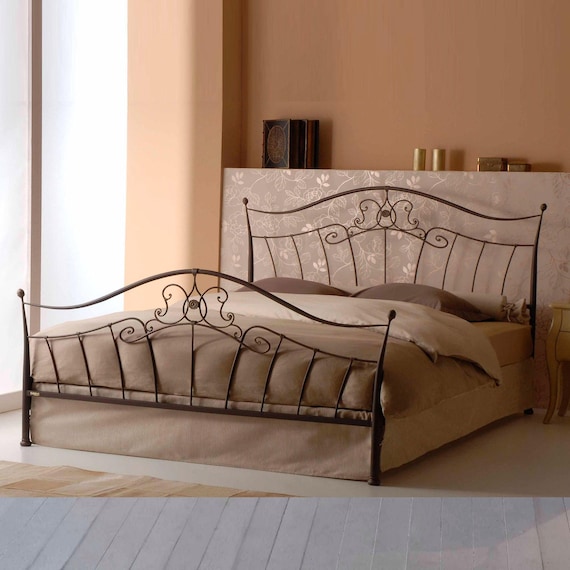 Iron bed designs with price store