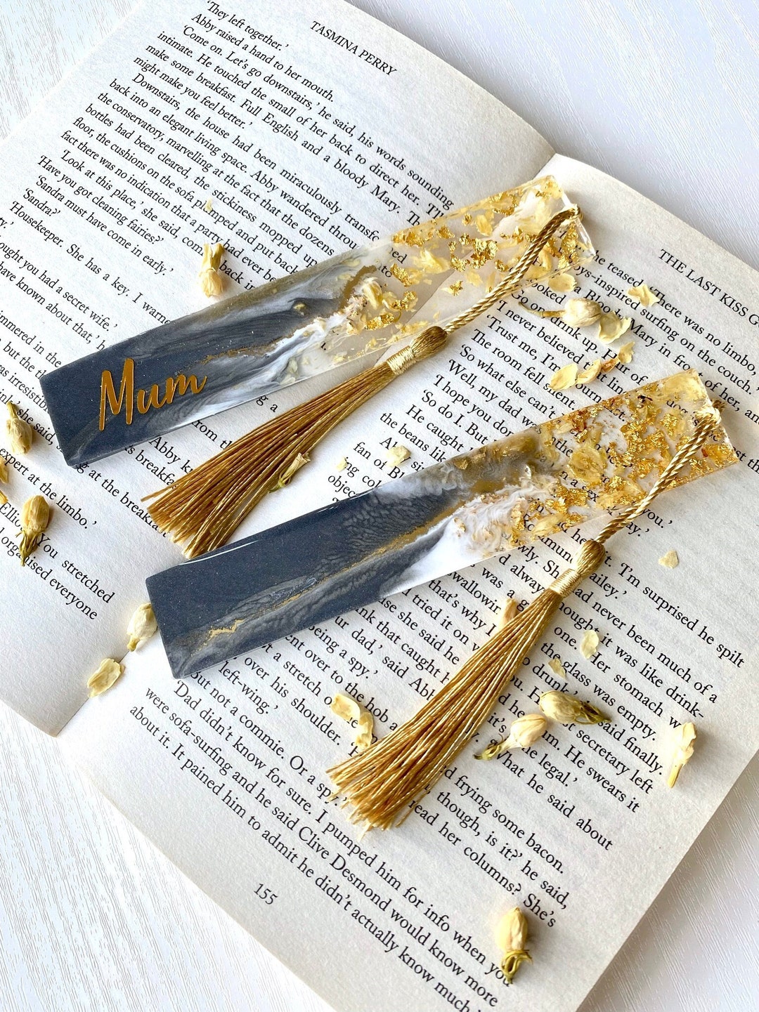 Resin Bookmark With Dried Flowers and Gold Leaf, Personalised Bookmark ...