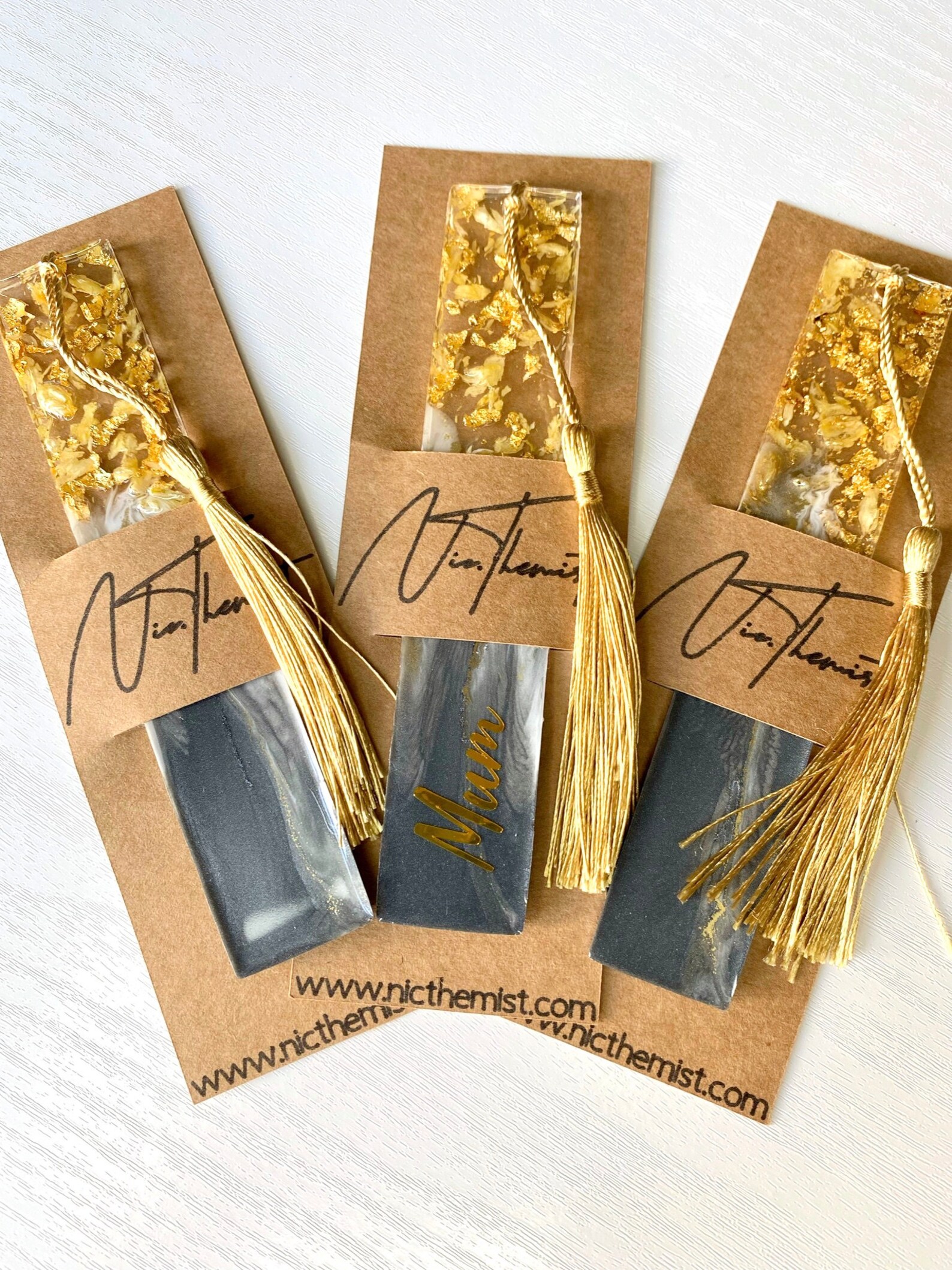 Resin Bookmark With Dried Flowers and Gold Leaf, Personalised Bookmark ...