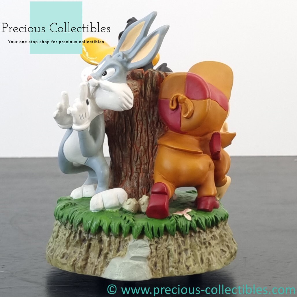 Extremely Rare! Vintage Bugs Bunny, Daffy Duck and Elmer Fudd Music Box ...