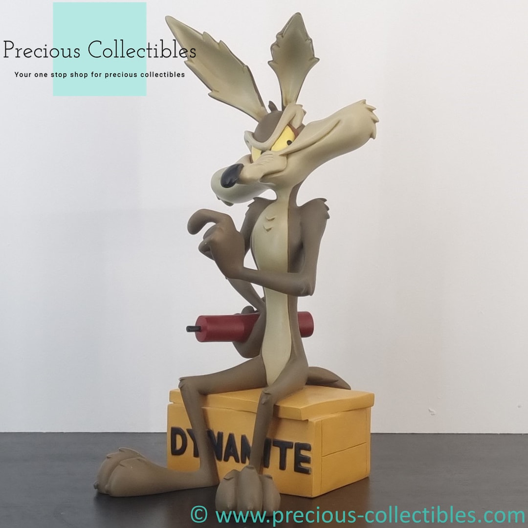 Extremely Rare Vintage Wile E. Coyote Sitting on Dynamite Statue. Only ...