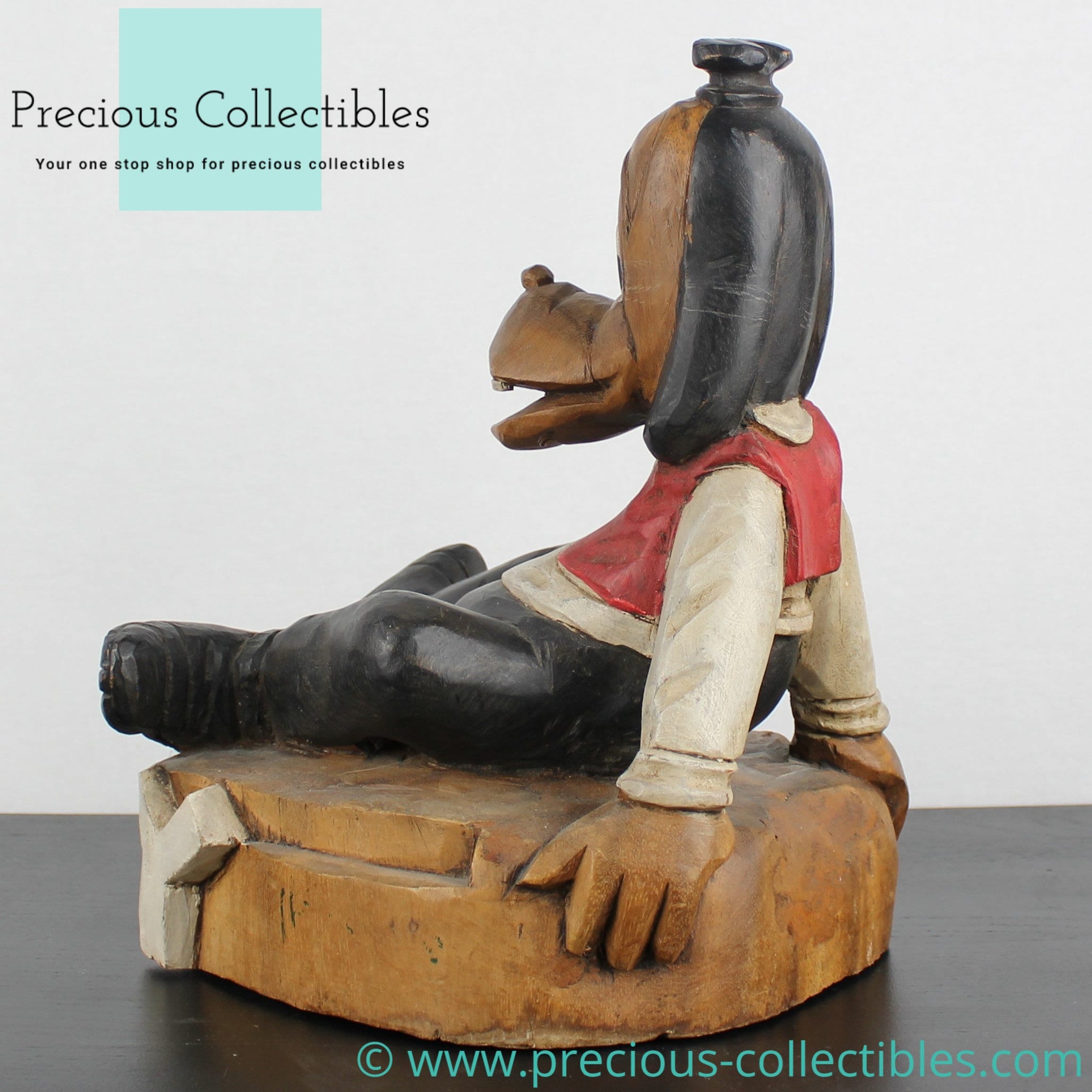 Statue Depicting Goofy. Art Handmade Statue Sculpture Figurine Big ...