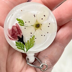 Cute Pressed Flower Badge Reel, Floral ID Badge Holder, Retractable ...