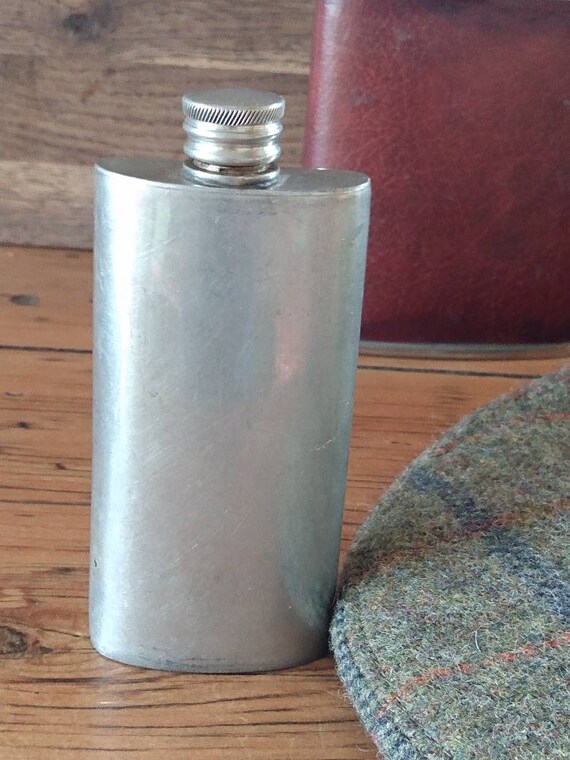 3 vintage hip flasks, lovely collectors items or usea… - Gem