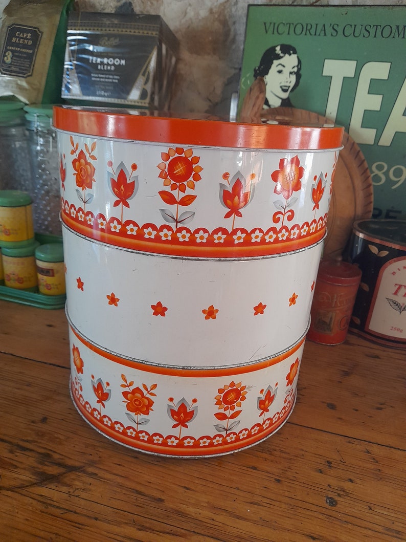 Vintage Stacking Cake Storage Tins - Etsy