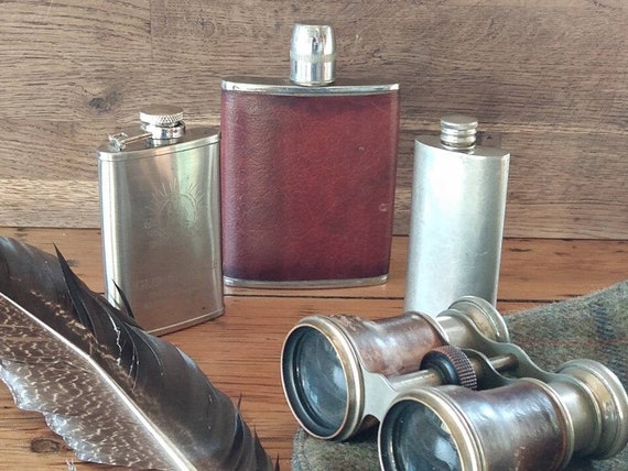 3 vintage hip flasks, lovely collectors items or usea… - Gem