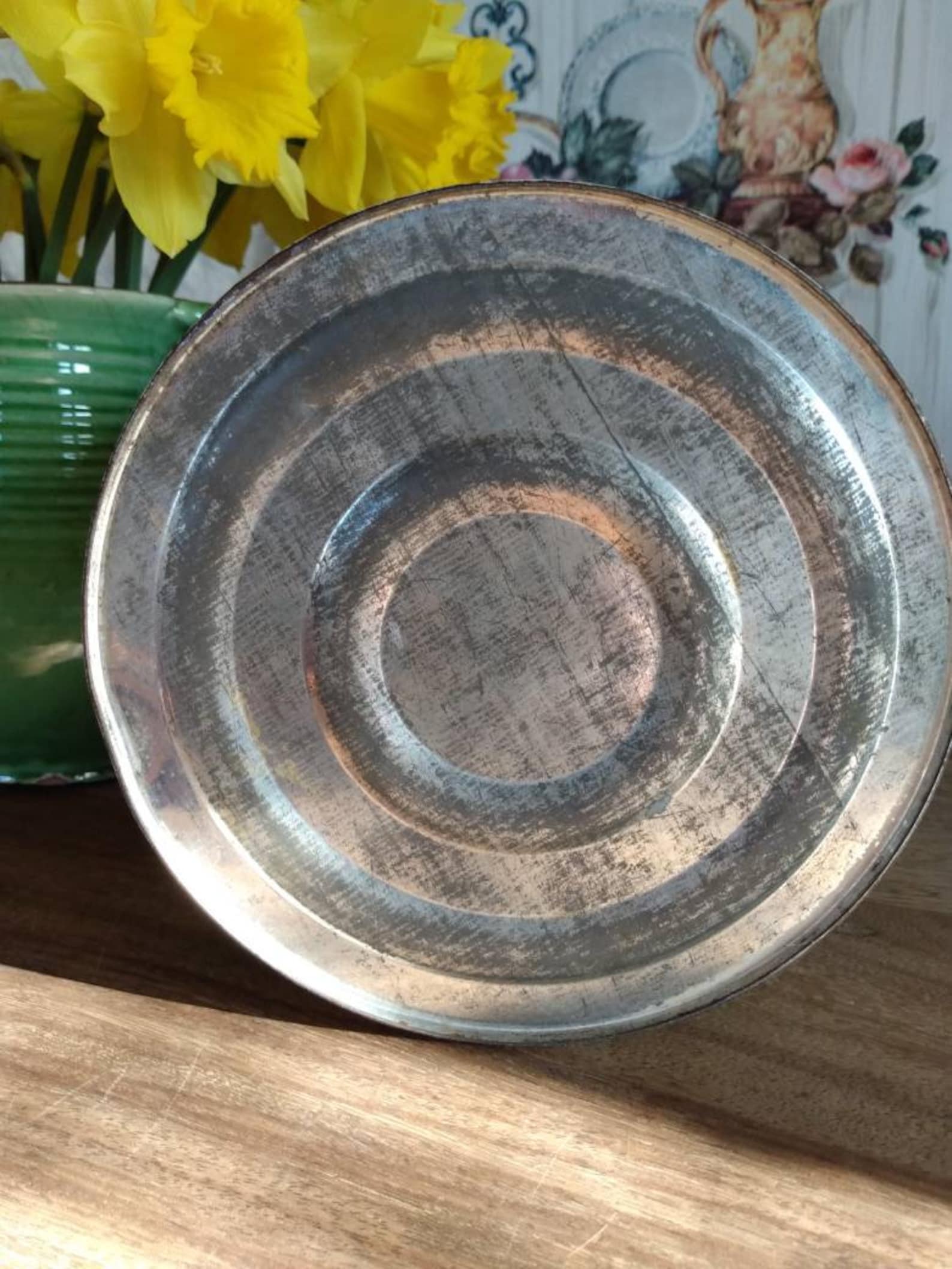 Large red and white vintage flour storage tin | Etsy