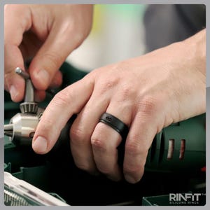 Rinfit Matching Silicone Rings for Couples - Silicone Wedding Bands ...