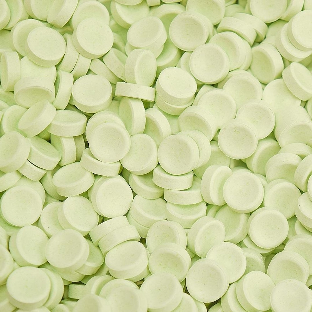 Unwrapped Smarties Green Color, 2 Lb Bag, Strawberry Flavor, Craft ...