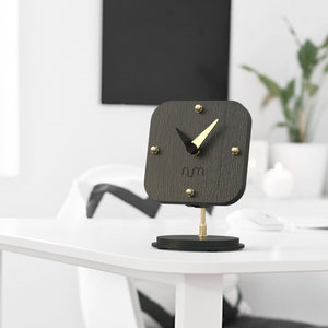 Mint Adjustable Desk Clock, Minimalist Clock, Retro Table Clock, Wood ...