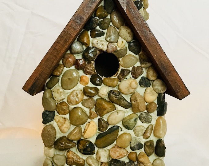 Northwoods Stone Birdhouse, Large - Etsy