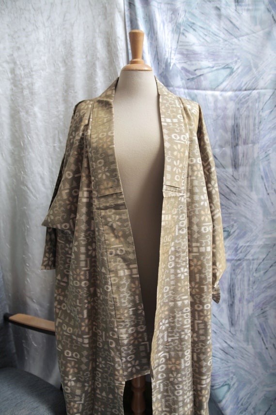 Olive Green and Beige Traditional Japanese Komon Kimo… - Gem