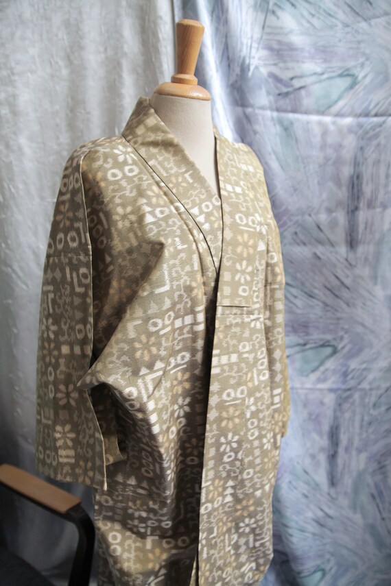 Olive Green and Beige Traditional Japanese Komon Kimo… - Gem