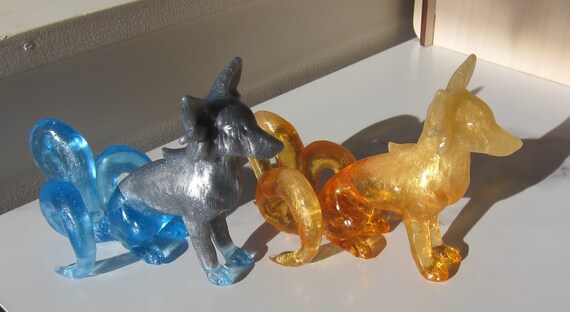 Crystl Creatures Starlight 3-tailed fox by Unicorn Crossing resin ...