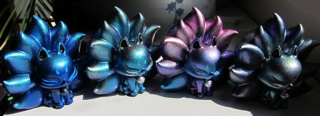 Northern Lights Ninetailed Fox Rainbow Metallic Color Change Iridescent ...