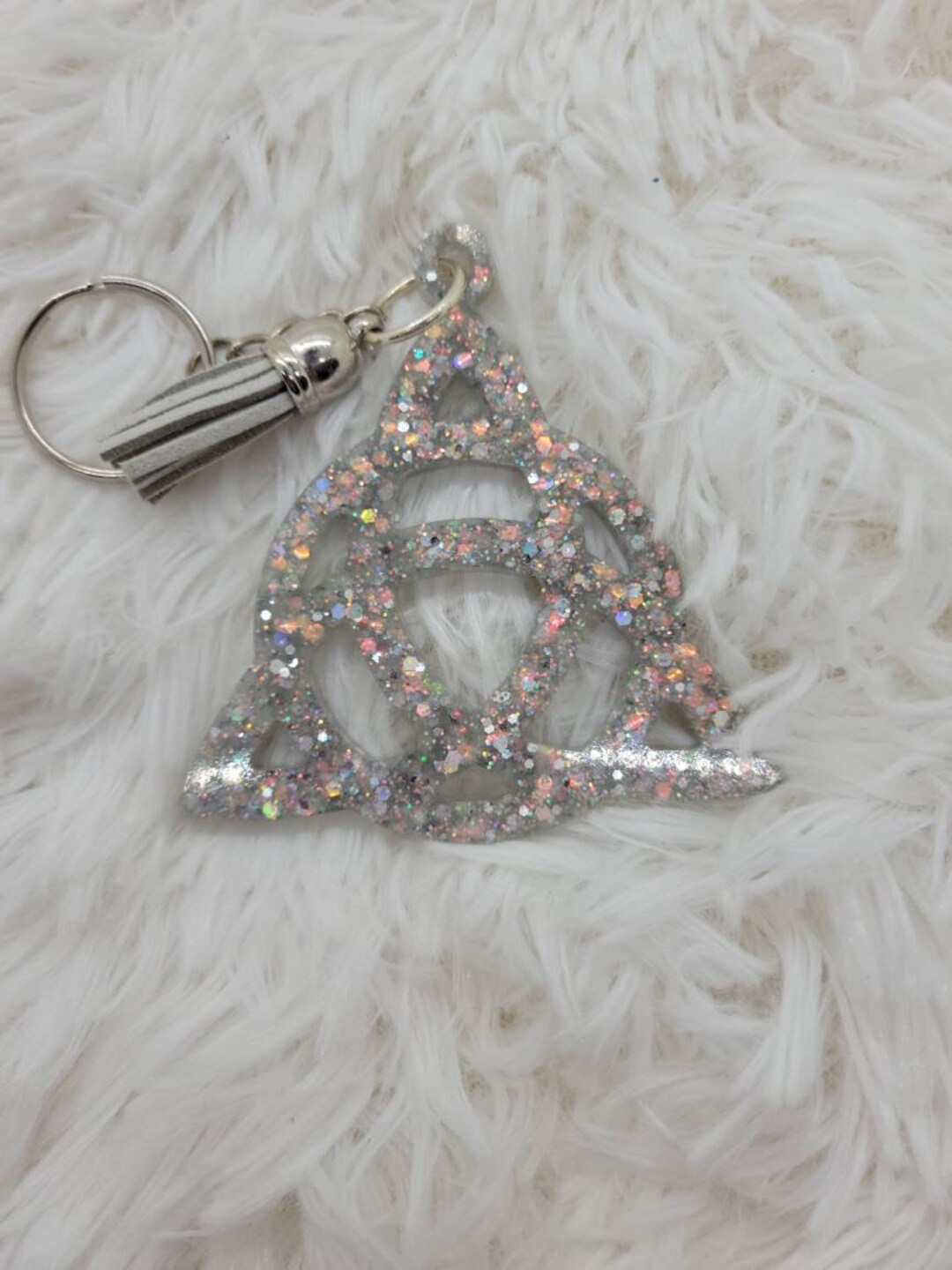 Celtic Knot Keychain, Triquetra Keychain, Trinity Knot Glow in the Dark ...