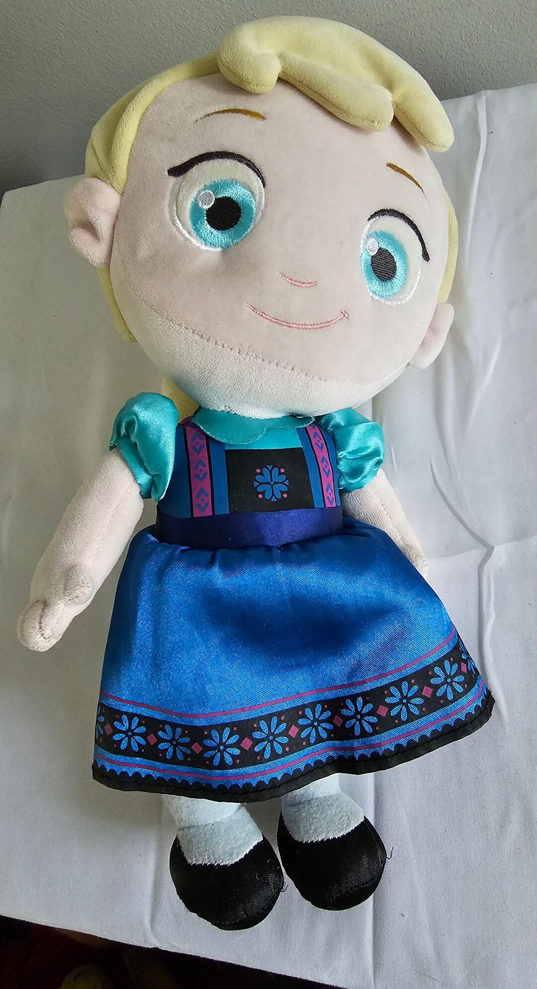 12" Disney Plush Young Elsa and Anna - Frozen - Etsy
