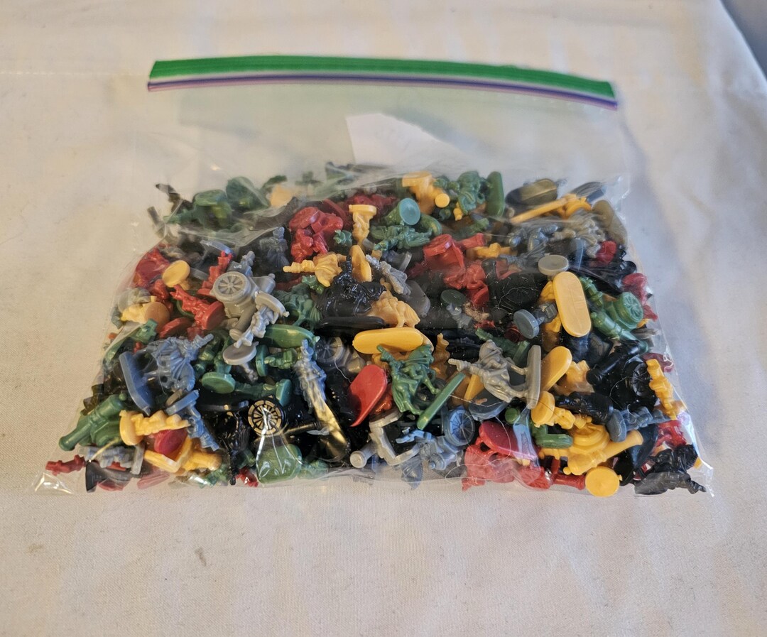 1998 Risk Game Replacement Armies - Infantry, Canon and Cavalry - 6 ...