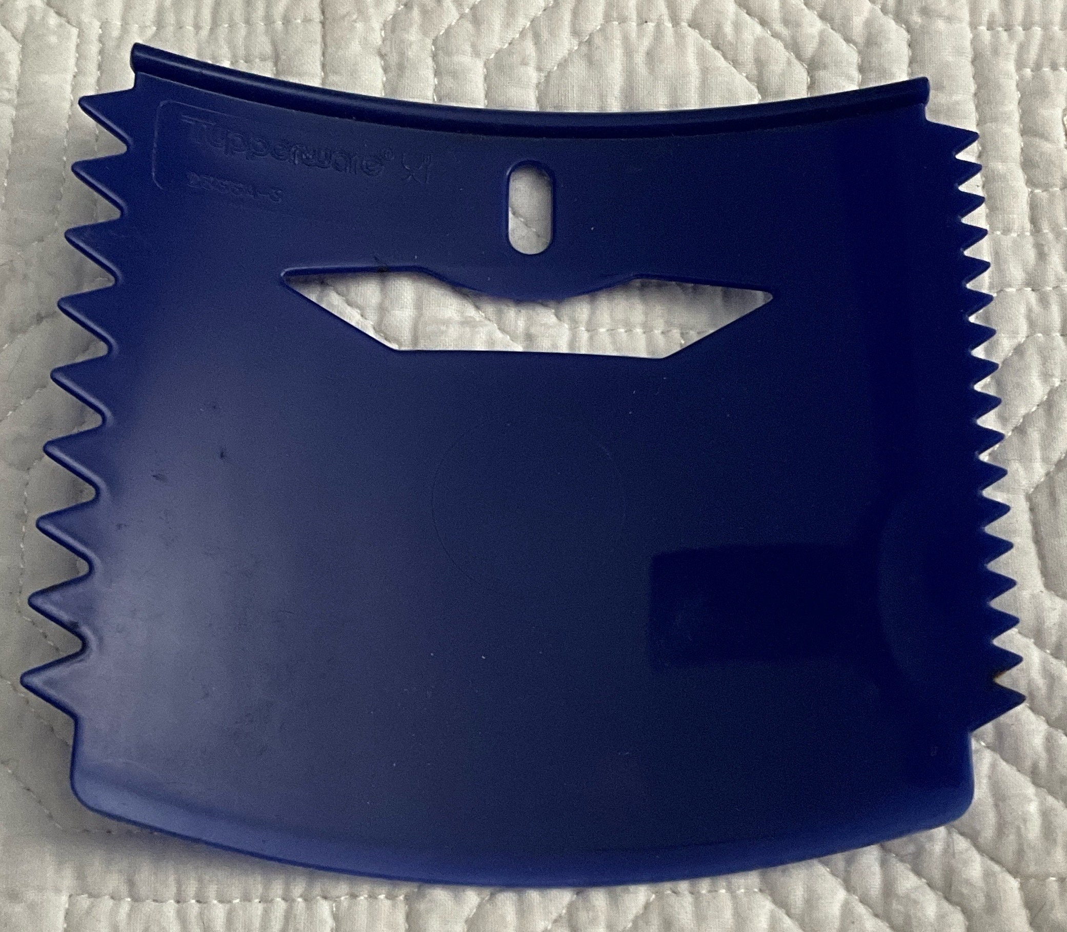 Tupperware Vintage Spreader Scraper Spatula Pie Cake Server or Cake ...