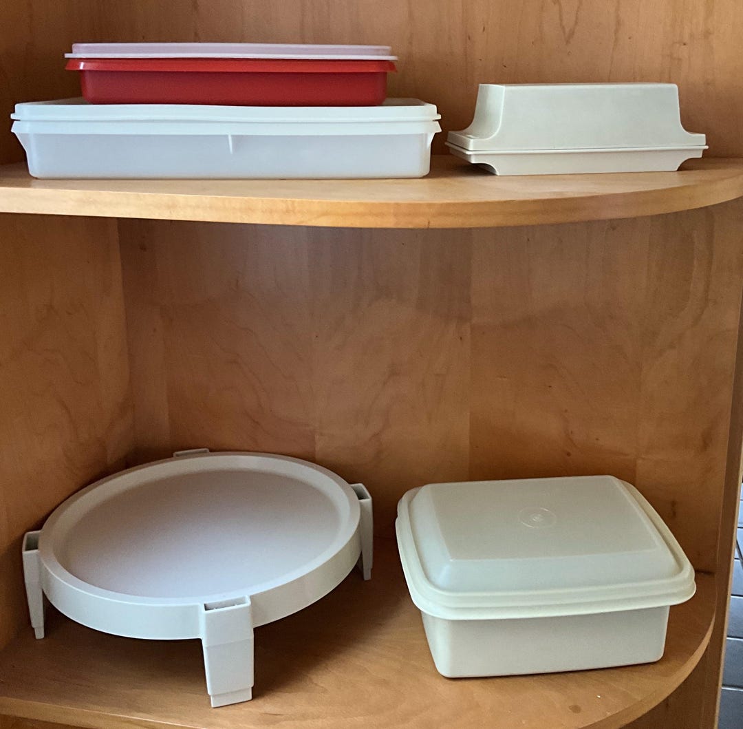 Tupperware Vintage Bacon Keeper 794 or Paprika Deli Keeper 816 or ...