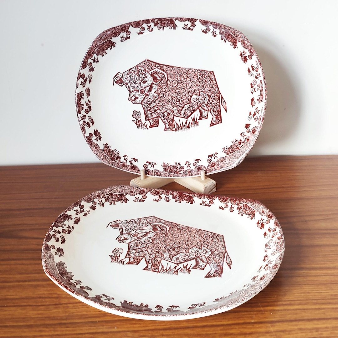 70's Vintage Pair of Ironstone Beefeater Plates Set of 2 Bull Design ...