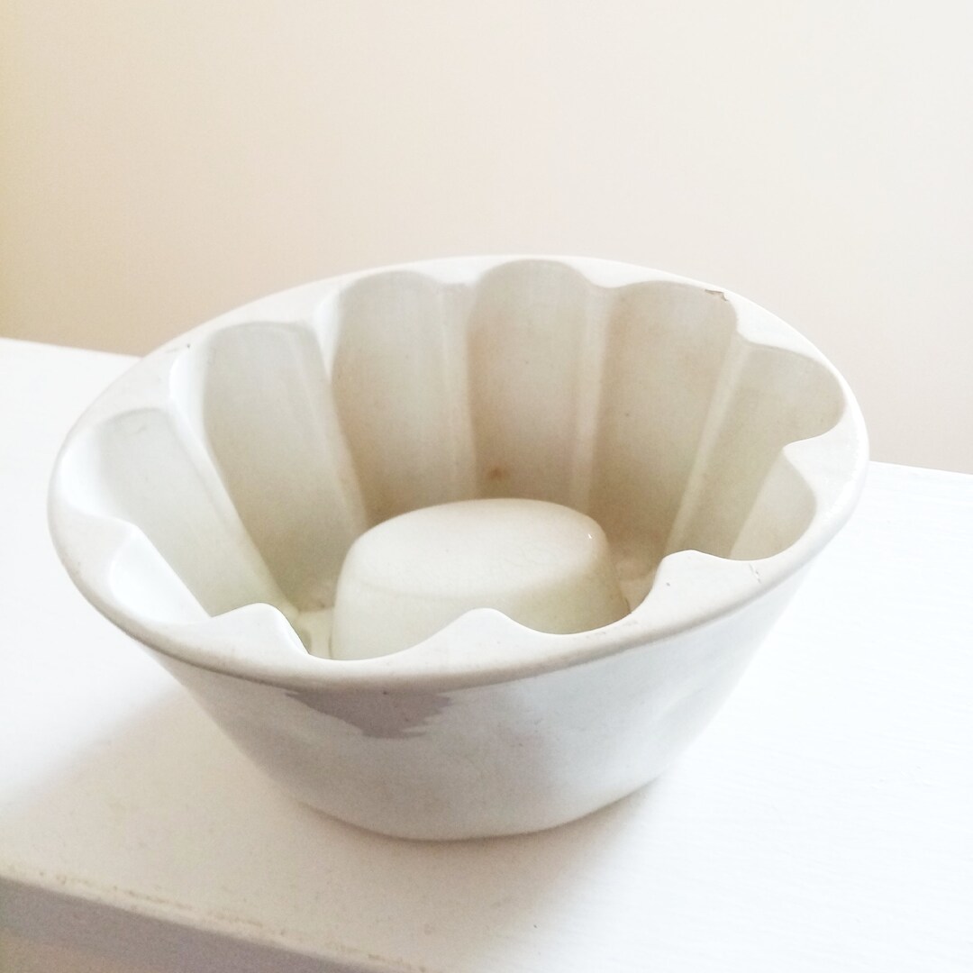 Antique Stoneware Ribbed Mould / Mold Jelly or Blancmange Dish Rustic ...
