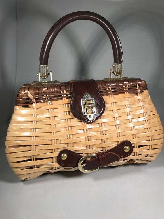 Betsey Johnson Wicker Tan With Bows Pumps Size 7. Gen… - Gem