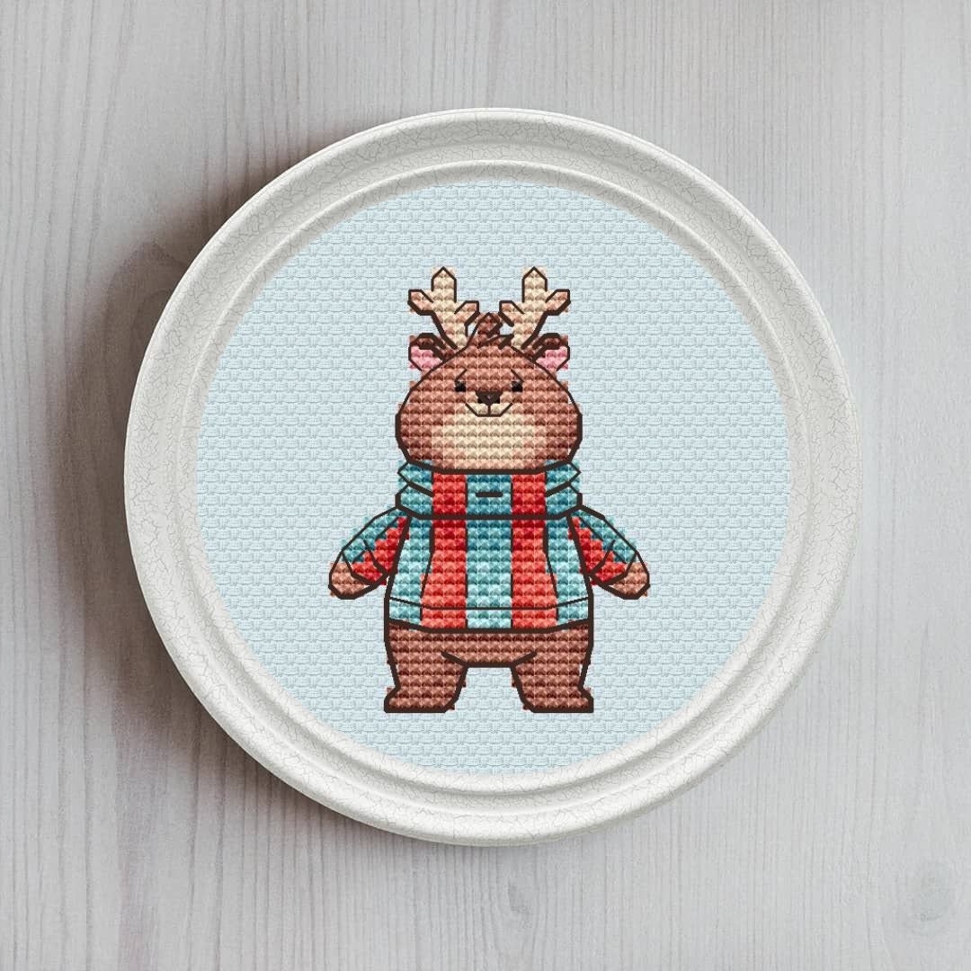 Christmas Toy Cross Stitch Pattern for Plastic Canvas, Deer Cross ...
