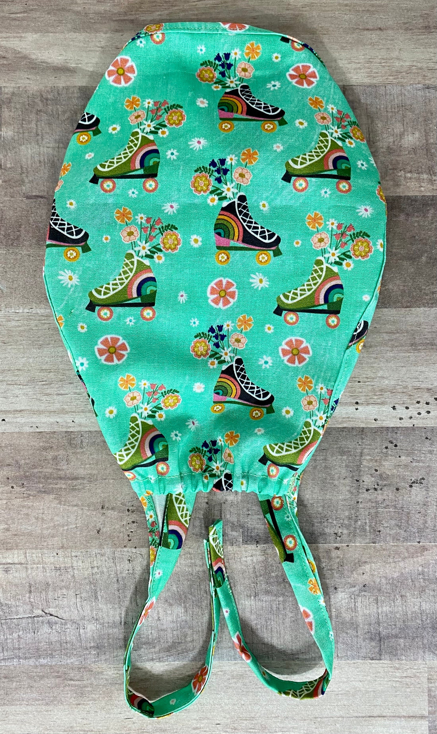 Retro 70's Flower Power Roller Skate Handmade Tie Back Fitted Surgical ...