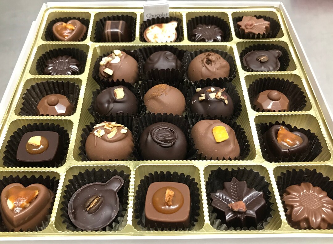 Wildflower Confections Grand Assortment (25-piece) - Etsy