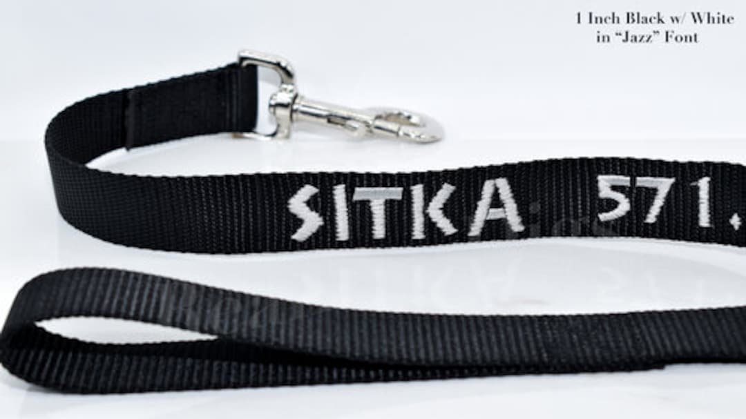 Personalized Dog Leash - Embroidered Nylon - 18 Color Choices - 9 Font ...