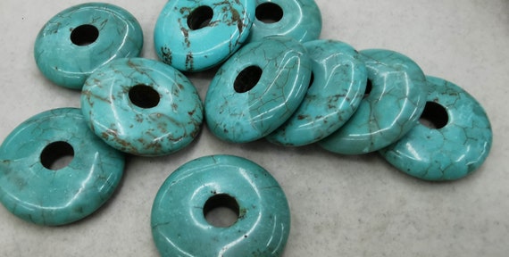10pcs 15mm to 40mm Matrix Turquoise Stone Pendant Donut Heart - Etsy