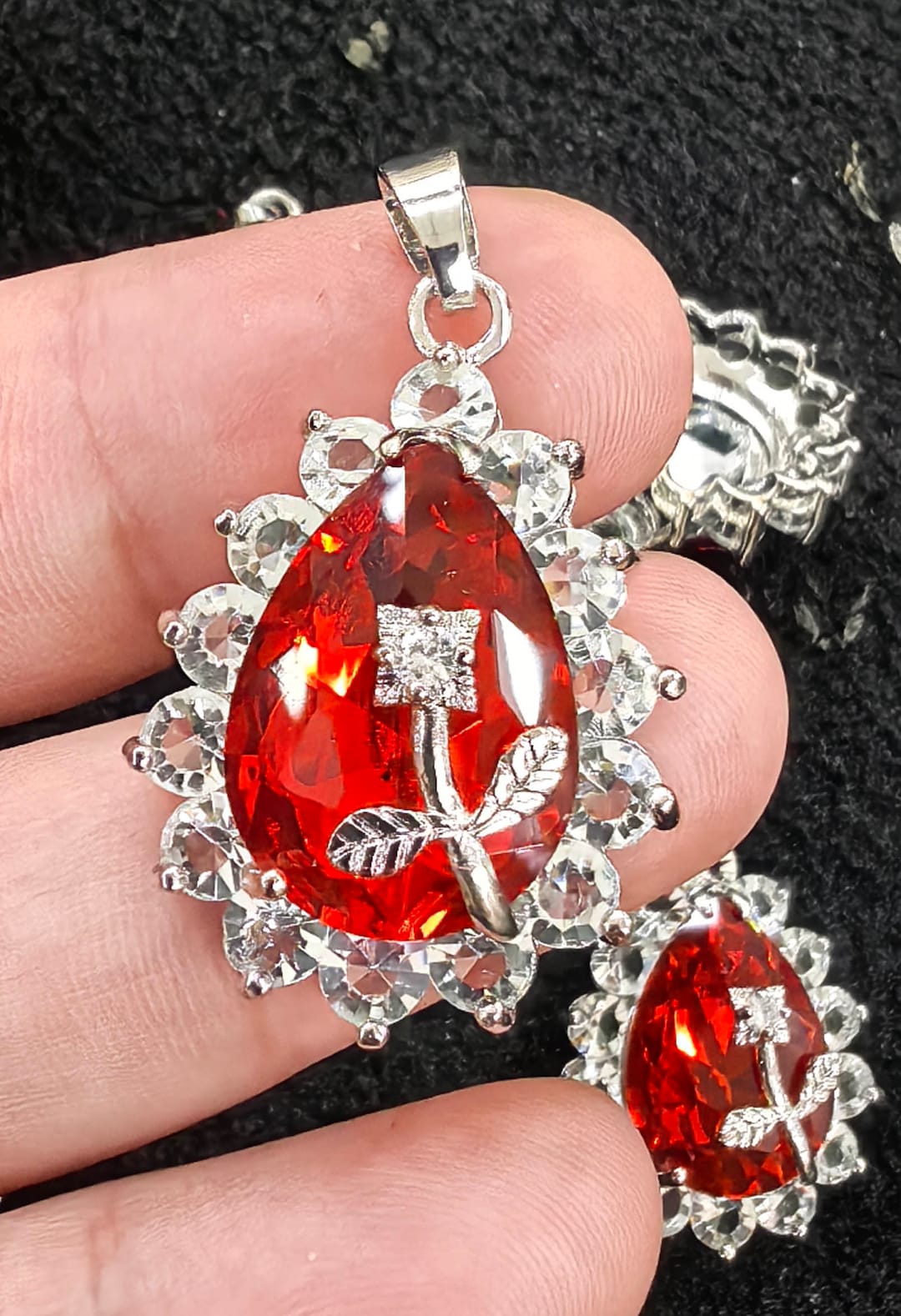 Crystal Tear Drop Rhinestone 20-30mm 1PCS Pearl Hot Red CZ Base ...