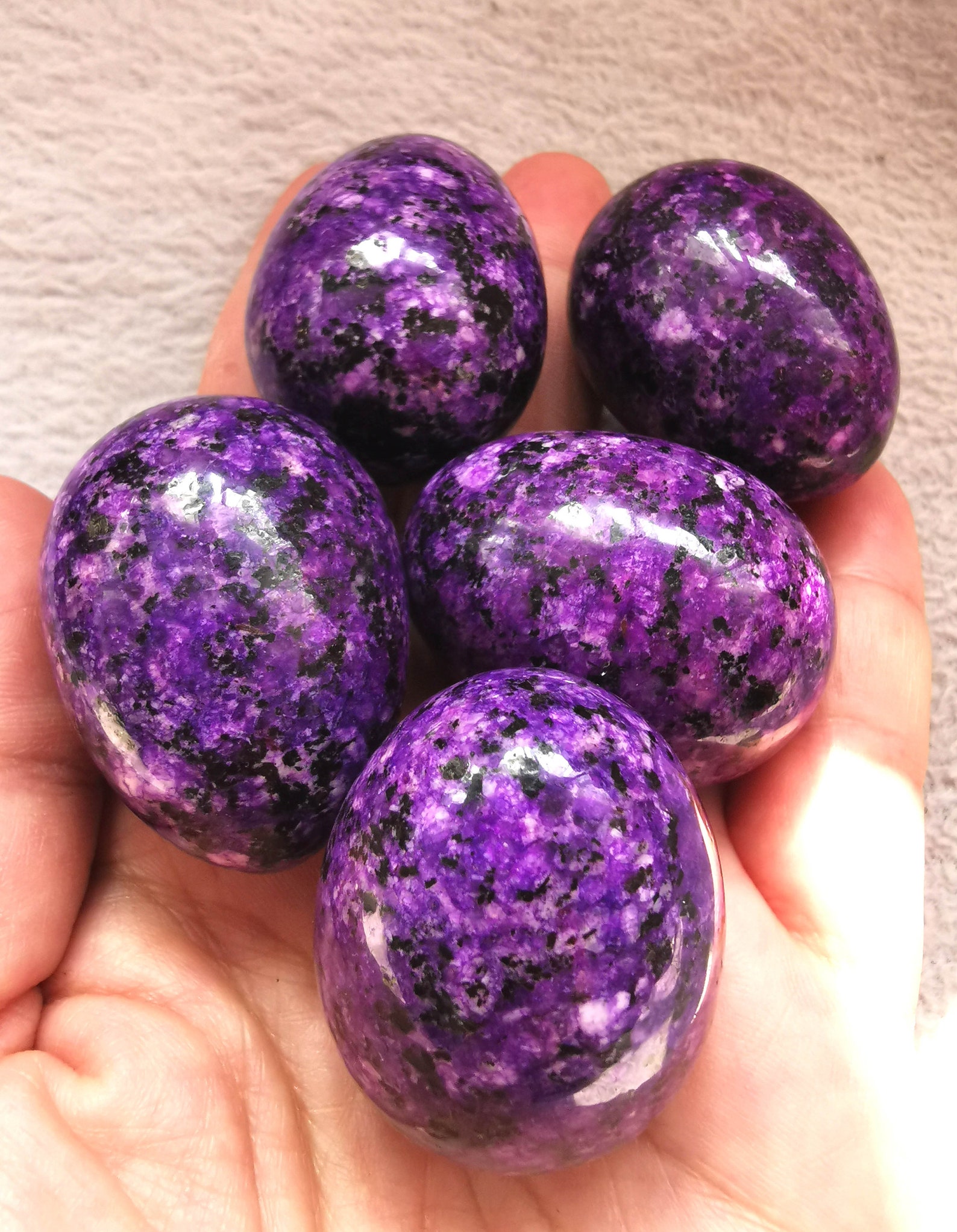 40x30mm(1.6") Cherry Pink Deep Purple Sugilite Egg, Oval Healing ...