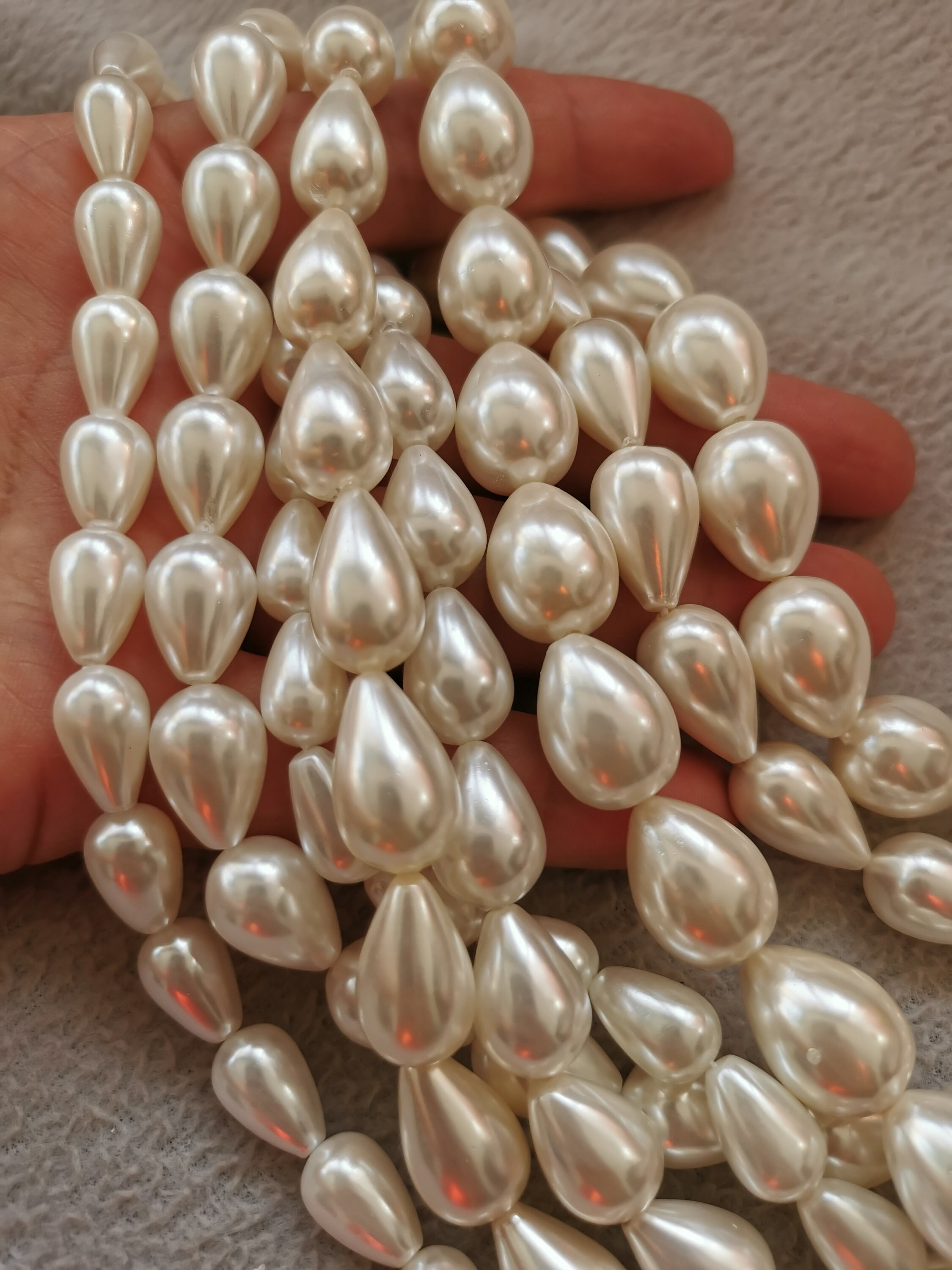 Natural Shell Pearl Drop Beads 20mm to 4mm white rice | Etsy