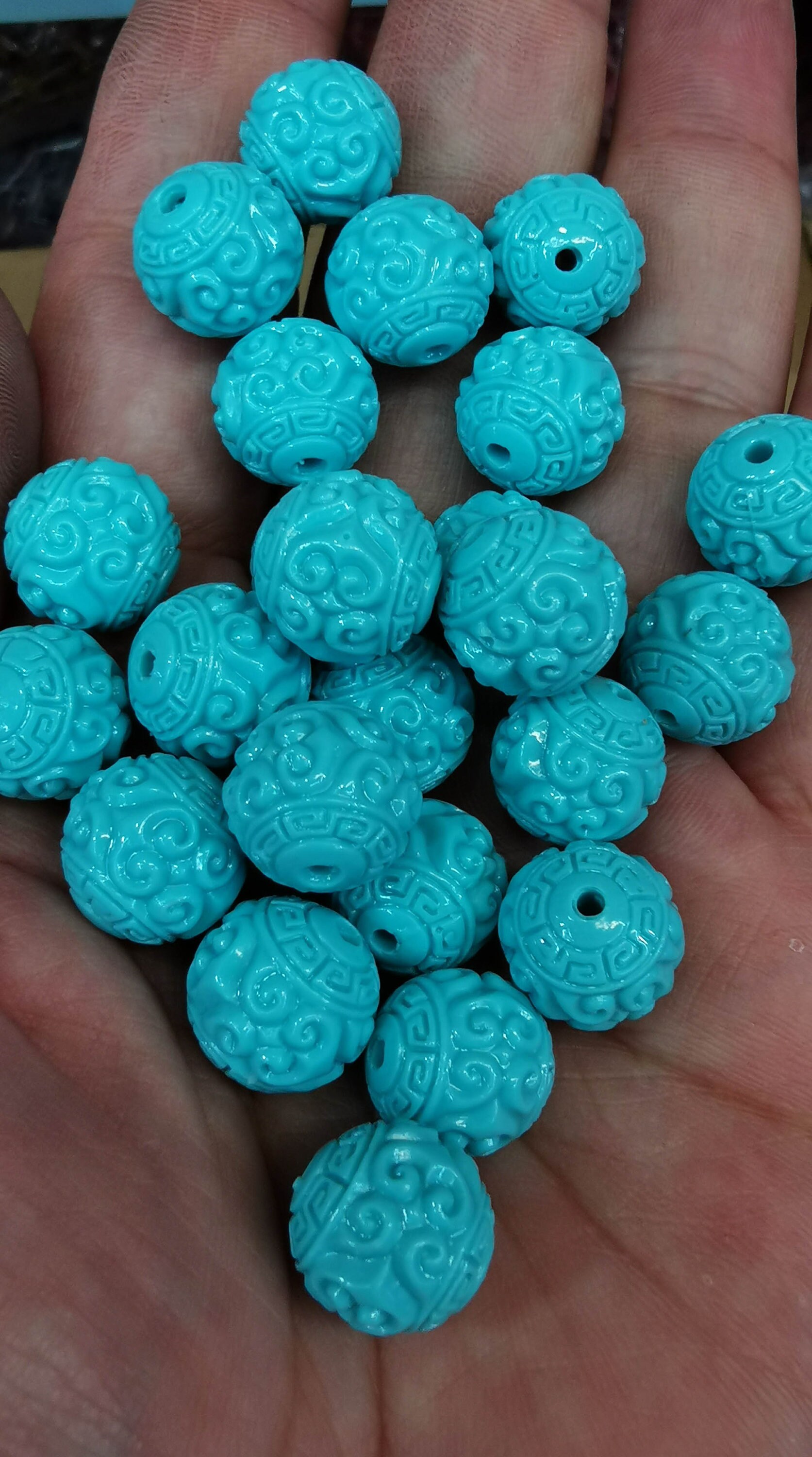 6mm to 12mm Conch Lotus Beads -- Carved Flower Turquoise Round Resin ...
