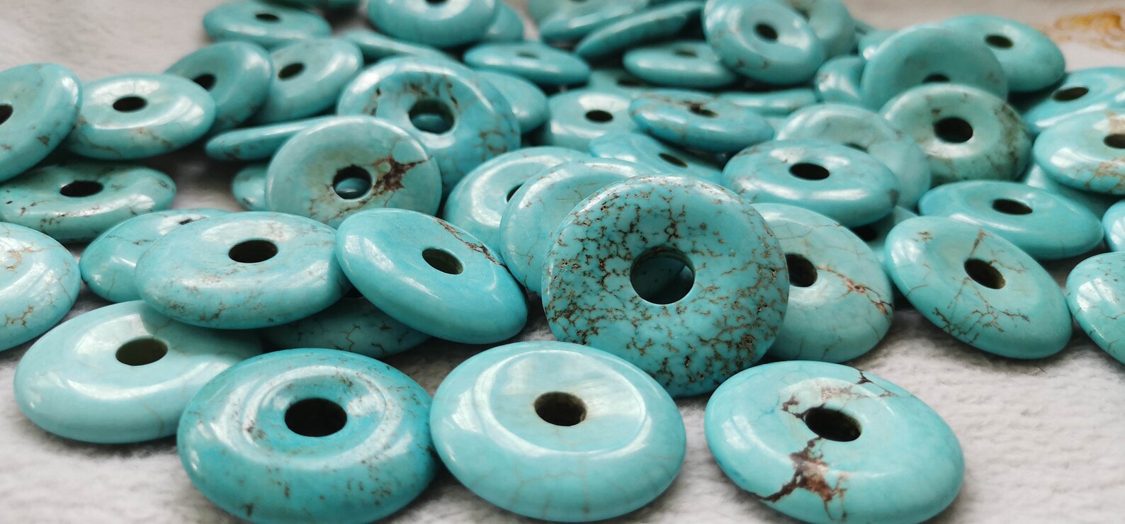 4pcs Turquoise Stone Donut Choker Necklace Pendant, Donut Circle ...