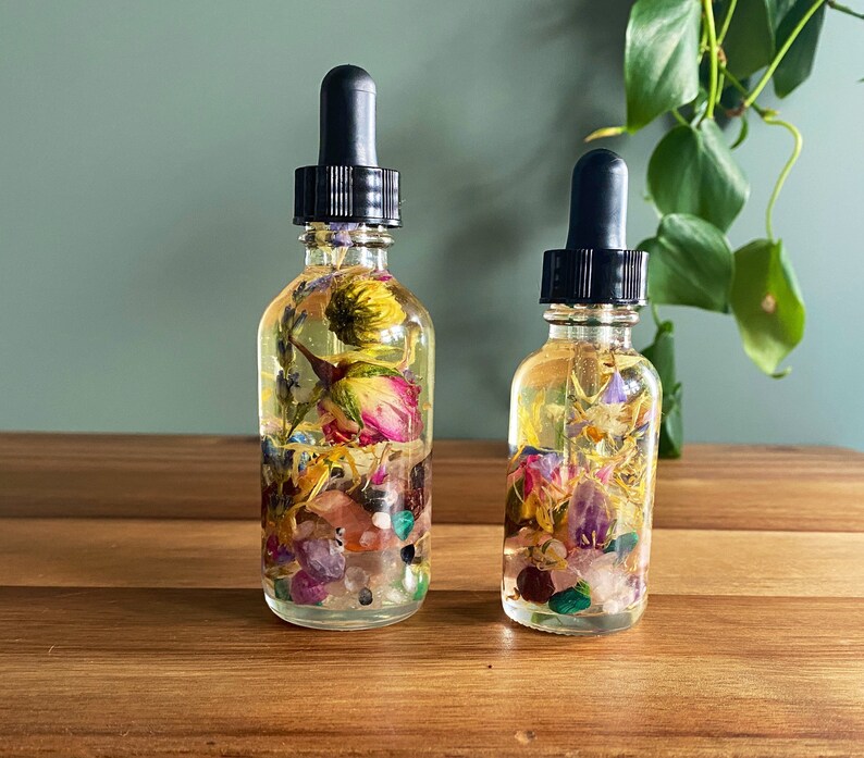 Attract Love Botanical & Crystal Infused Oil Intention Oil - Etsy