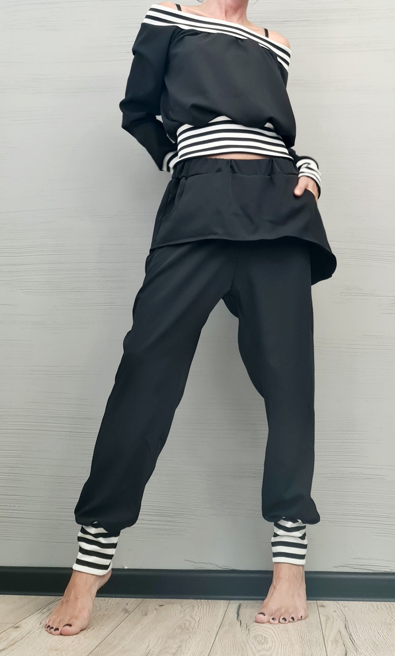 Extravagant Women Black Set Women Harem Pants Gothic | Etsy