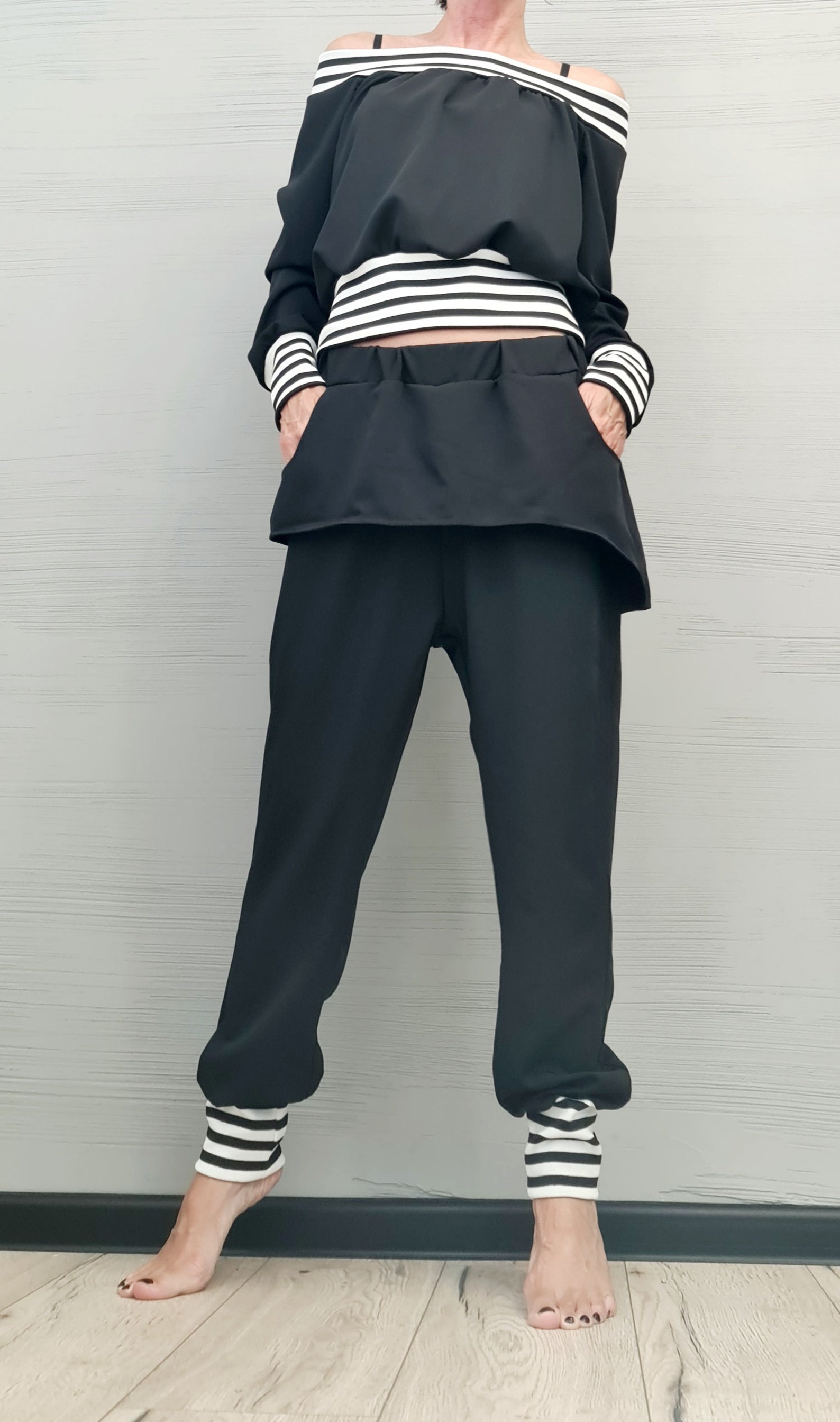 Extravagant Women Black Set Women Harem Pants Gothic | Etsy