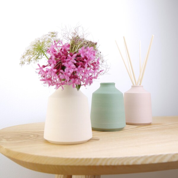 Ceramic Bud Vase - Etsy