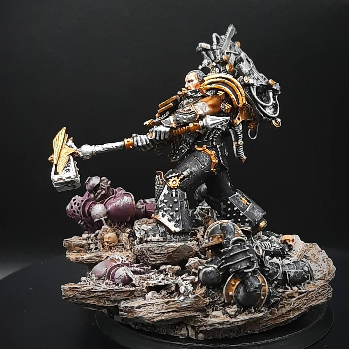 Ferrus Manus Primarch of the Iron Hands painted | Etsy