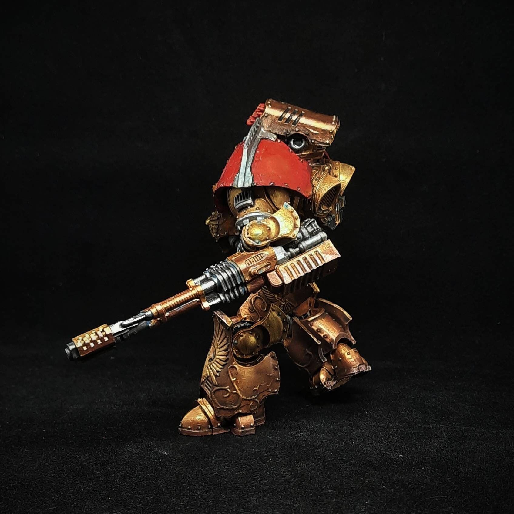 Legio Custodes Telemon Heavy Dreadnought paint | Etsy