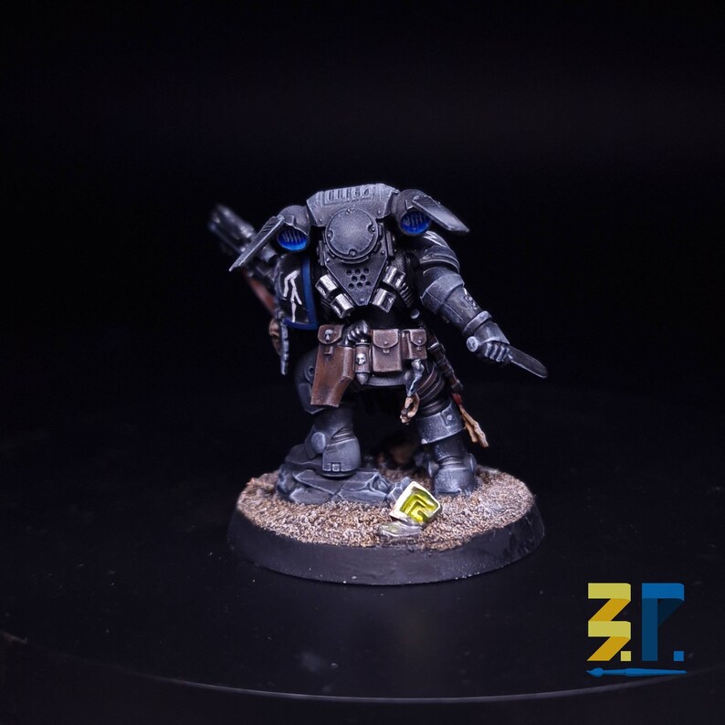 Primaris Lieutenant in Phobos Armor Warhammer 40K Space Marine - Etsy