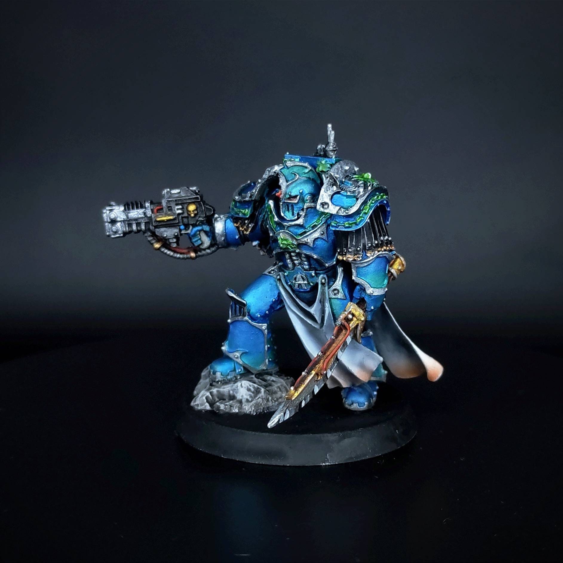 Alpha Legion Praetor / Praetor in Cataphract Armor Painted - Etsy