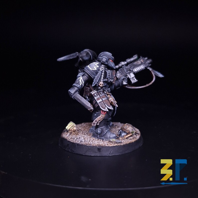 Primaris Lieutenant in Phobos Armor Warhammer 40K Space Marine - Etsy