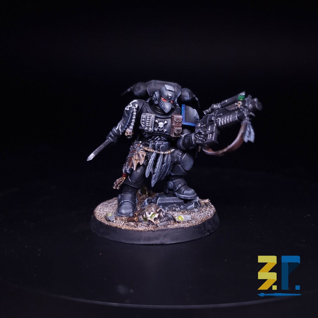 Primaris Lieutenant in Phobos Armor Warhammer 40K Space Marine Painted ...